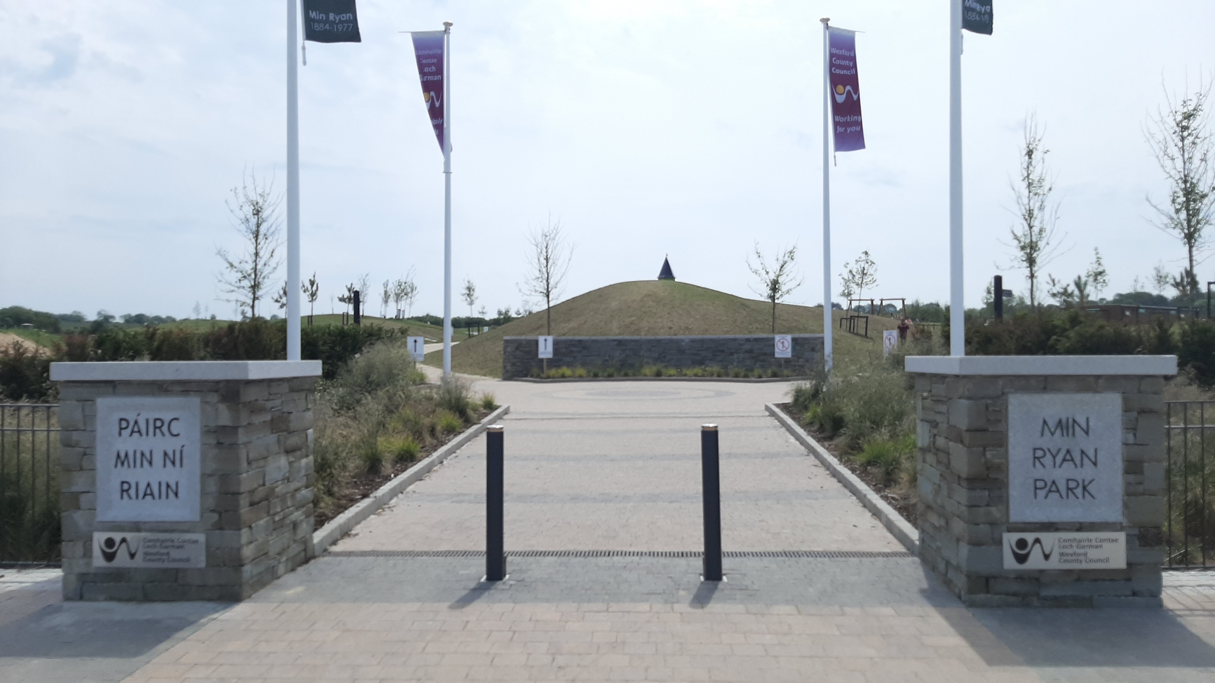 Family time in the sun at Min Ryan Park – WexfordLocal.com