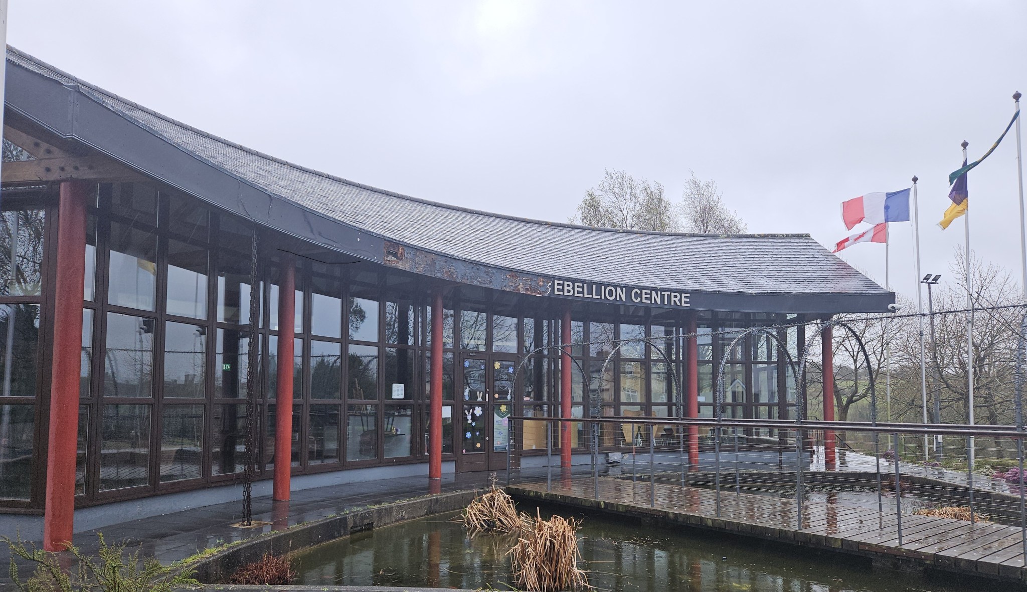 Sign fell down at 1798 Centre – WexfordLocal.com